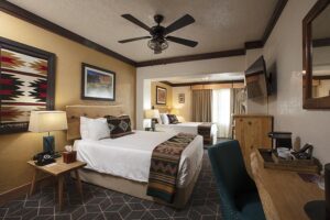 Rooms & Suites - El Rancho Hotel